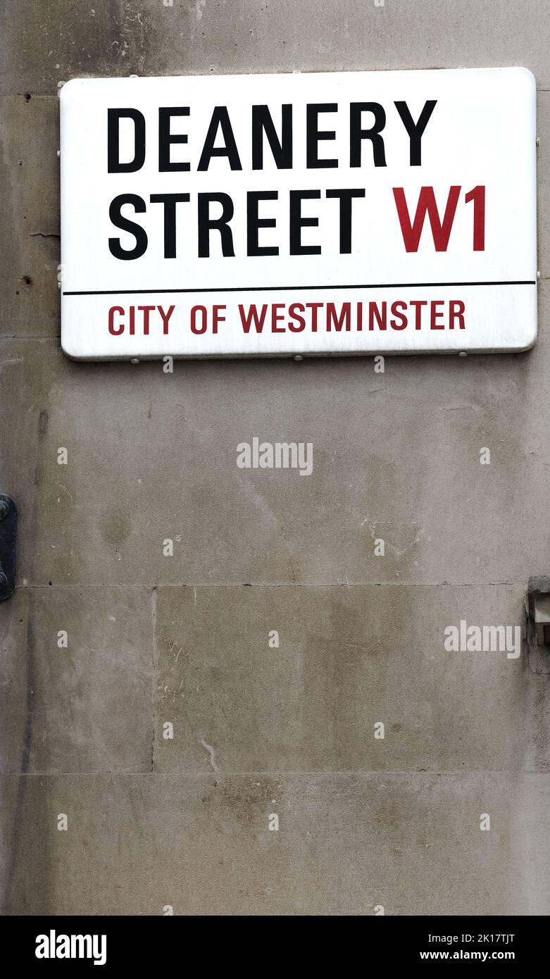 Street sign for Deanery Street, London W1, England Stock Photo - Alamy