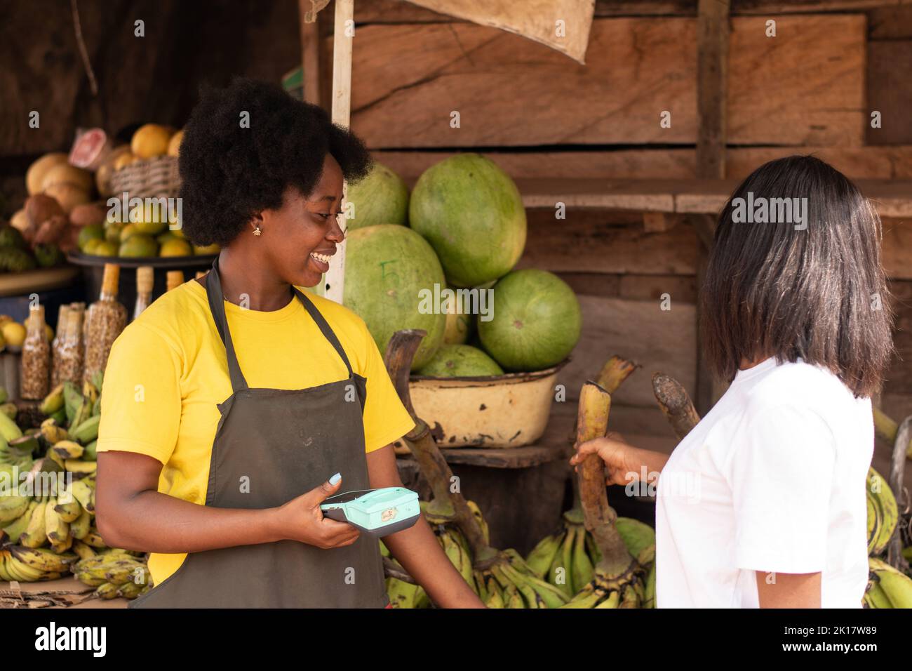 African food sales hi-res stock photography and images - Alamy