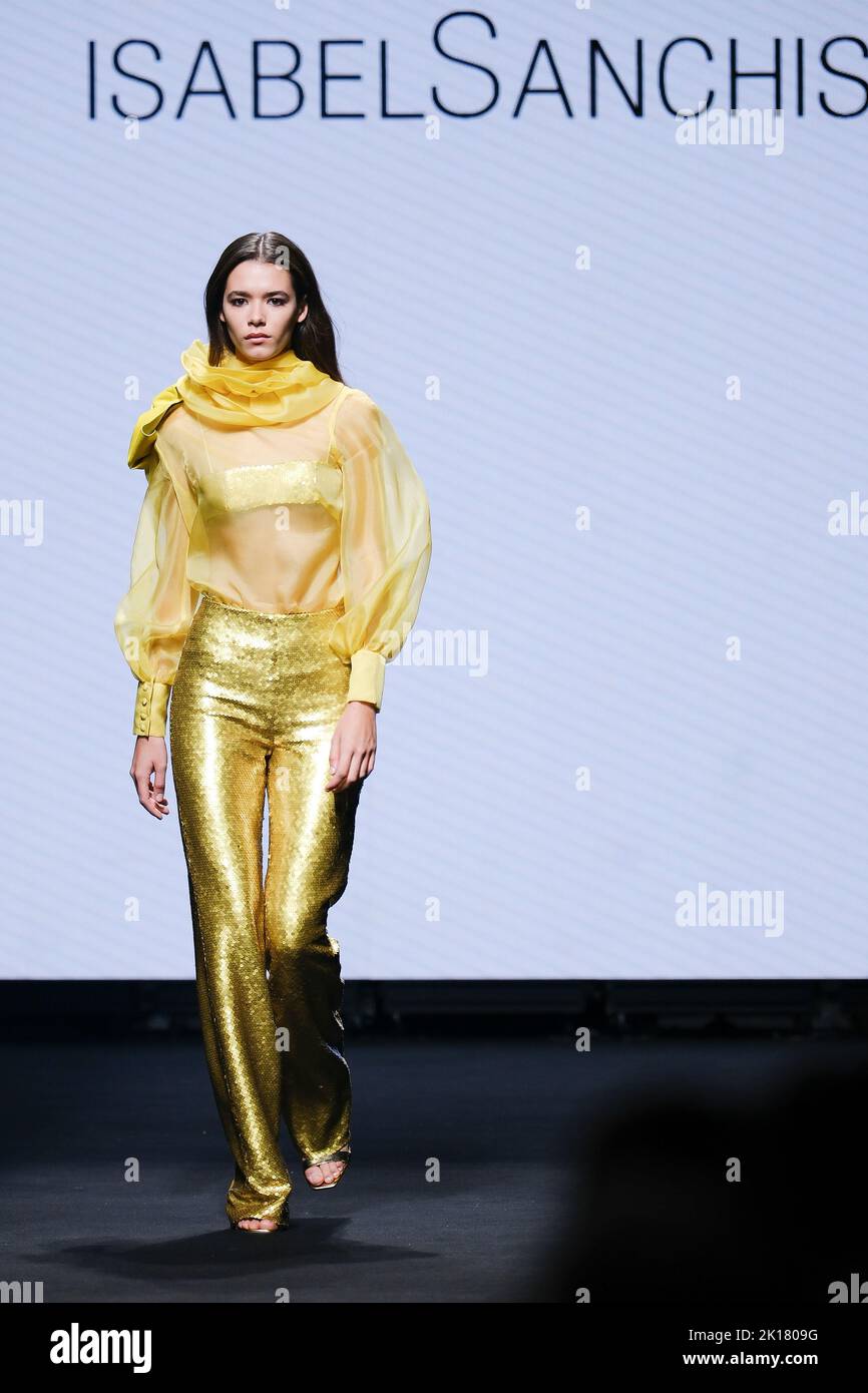 A model walks the runway wearing a creation of Isabel Sanchis during ...