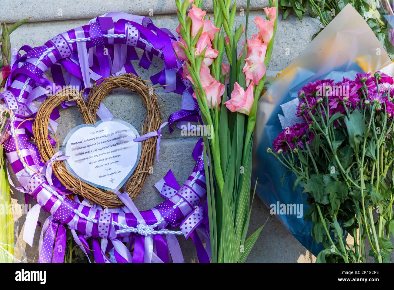 Bournemouth, Dorset UK. 16th September 2022. Poignant messages and ...