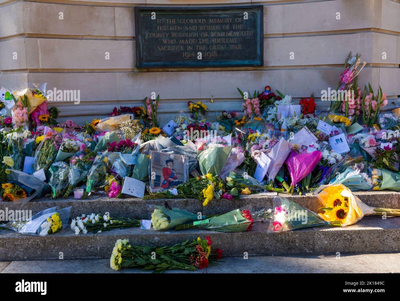 Bournemouth, Dorset UK. 16th September 2022. Poignant messages and ...
