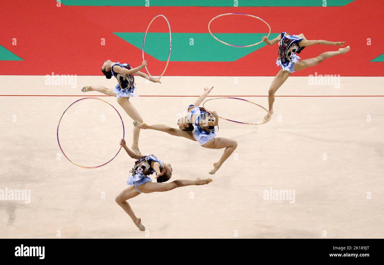 2022 rhythmic gymnastics hi-res stock photography and images - Alamy