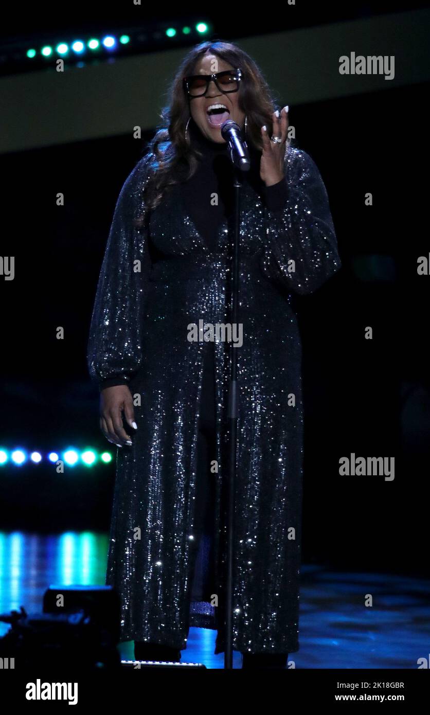 Nashville, TN, USA. 12th Sep, 2022. Wendy Moten on stage for CMT GIANTS ...