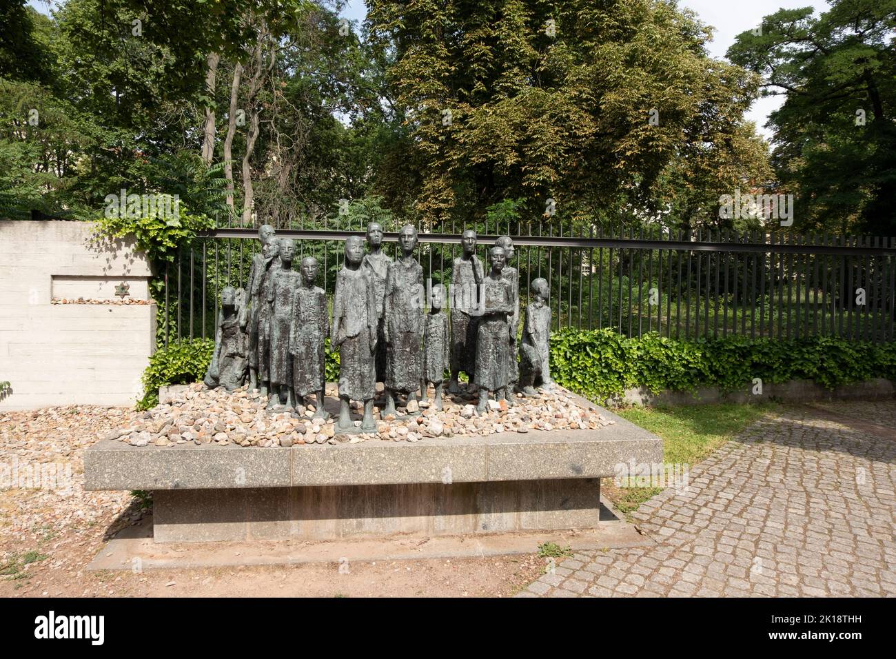 Jewish Memorial Cemetery Sculpture (aka Berlin Jewish Cemetery ...