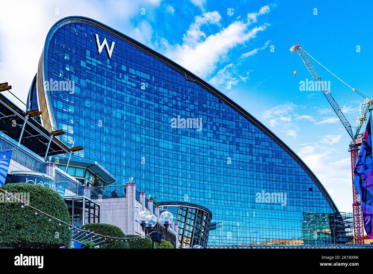 A closeup of the W hotel building in Sydney, Australia Stock Photo - Alamy