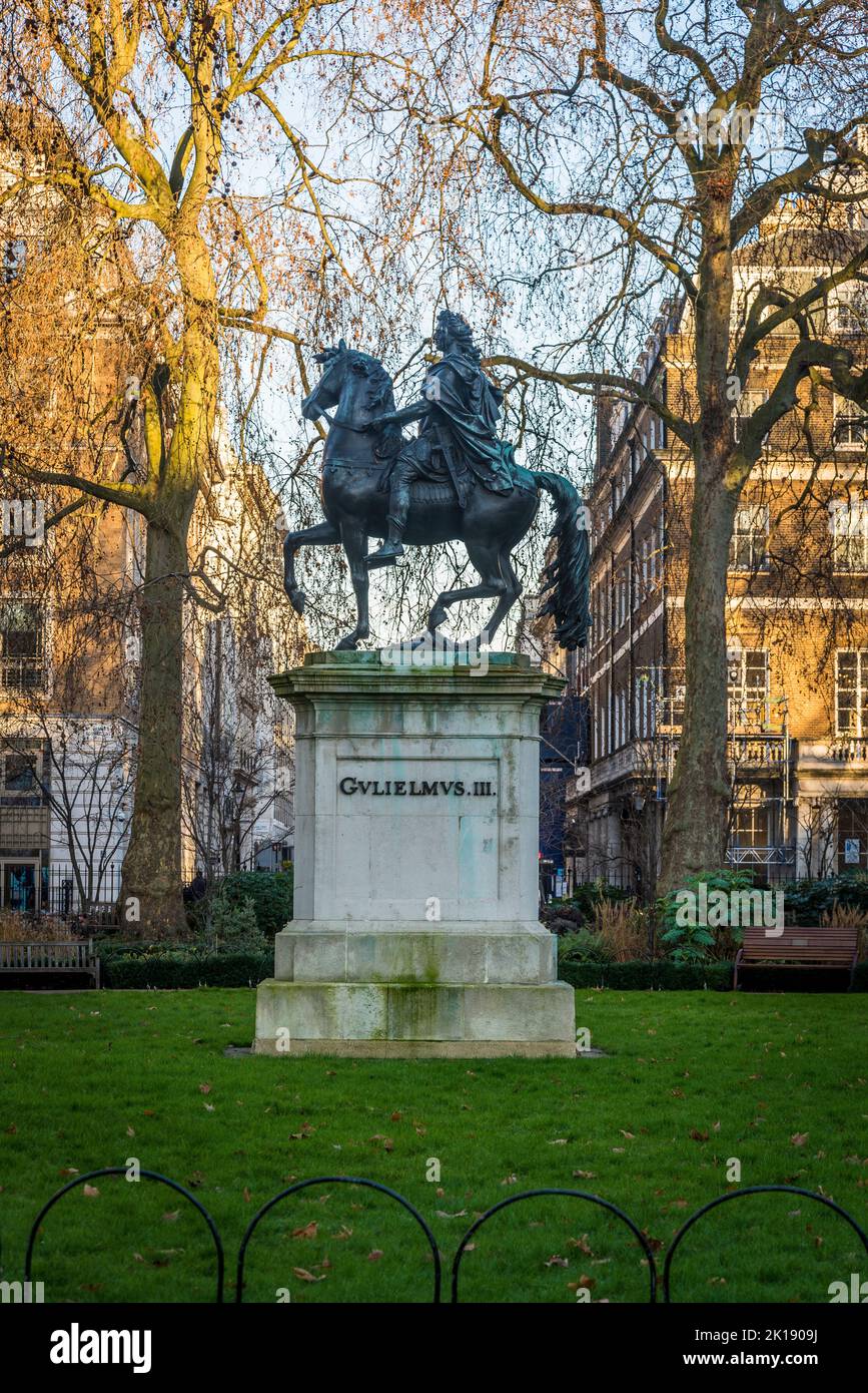Equestrian statue of William III by John Bacon Junior stands in St ...