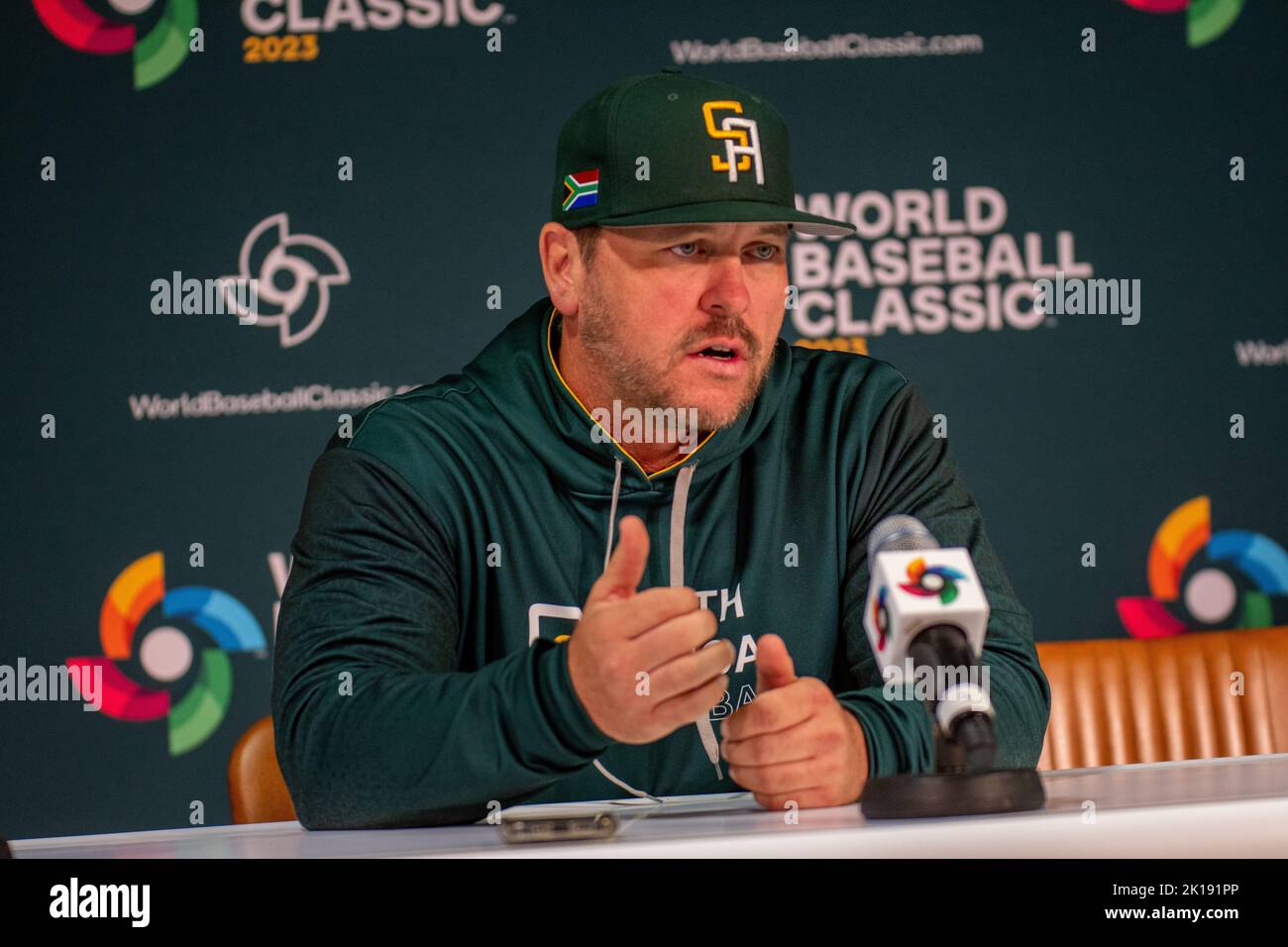 Andrew berglund hi-res stock photography and images - Alamy