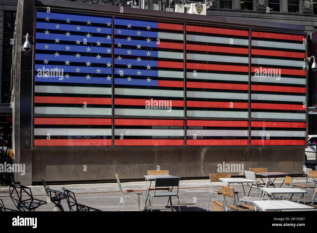 American flag at times square hi-res stock photography and images - Alamy