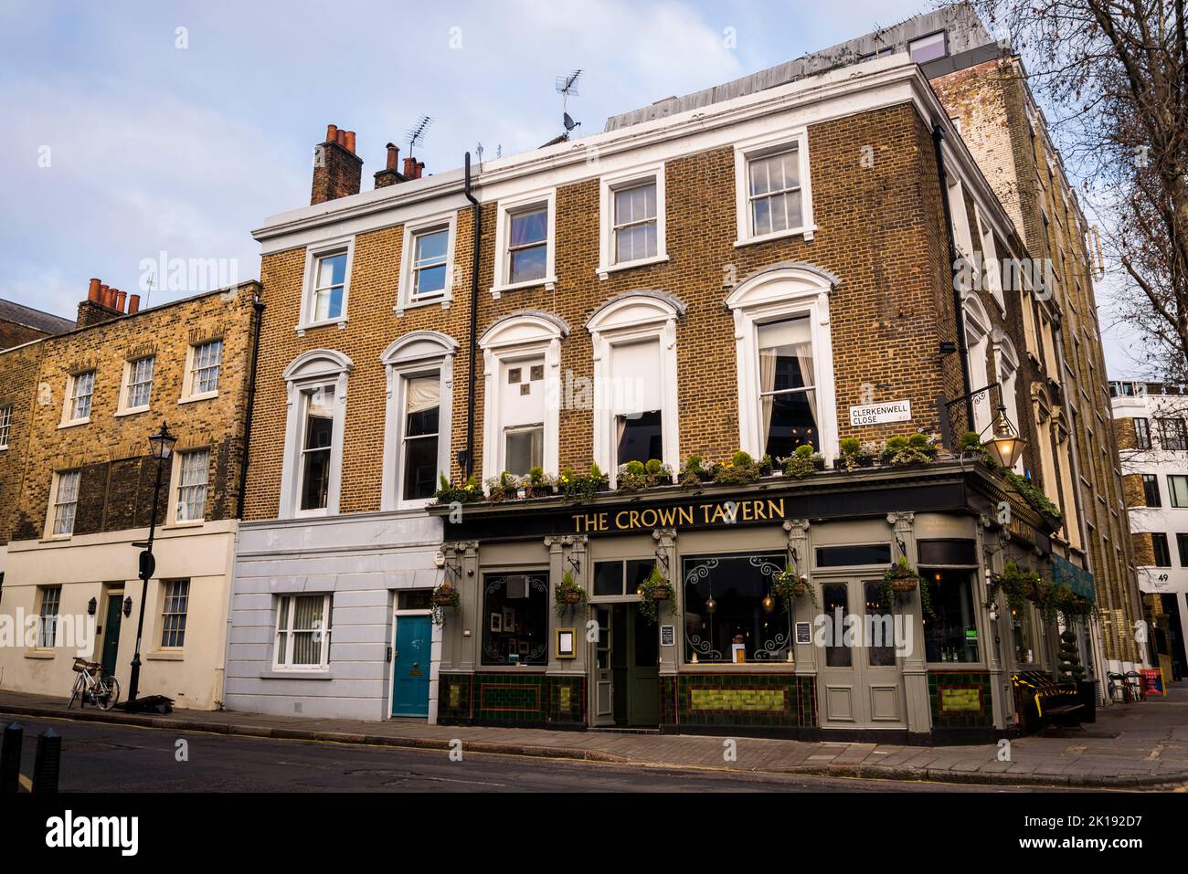 Crown tavern and clerkenwell hi-res stock photography and images - Alamy