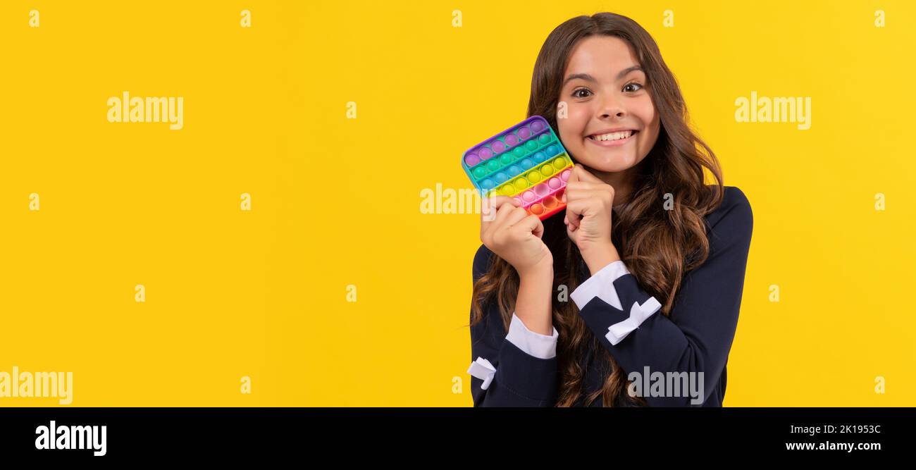 happy kid hold popit silicone sensory fidget game, popit. Horizontal ...