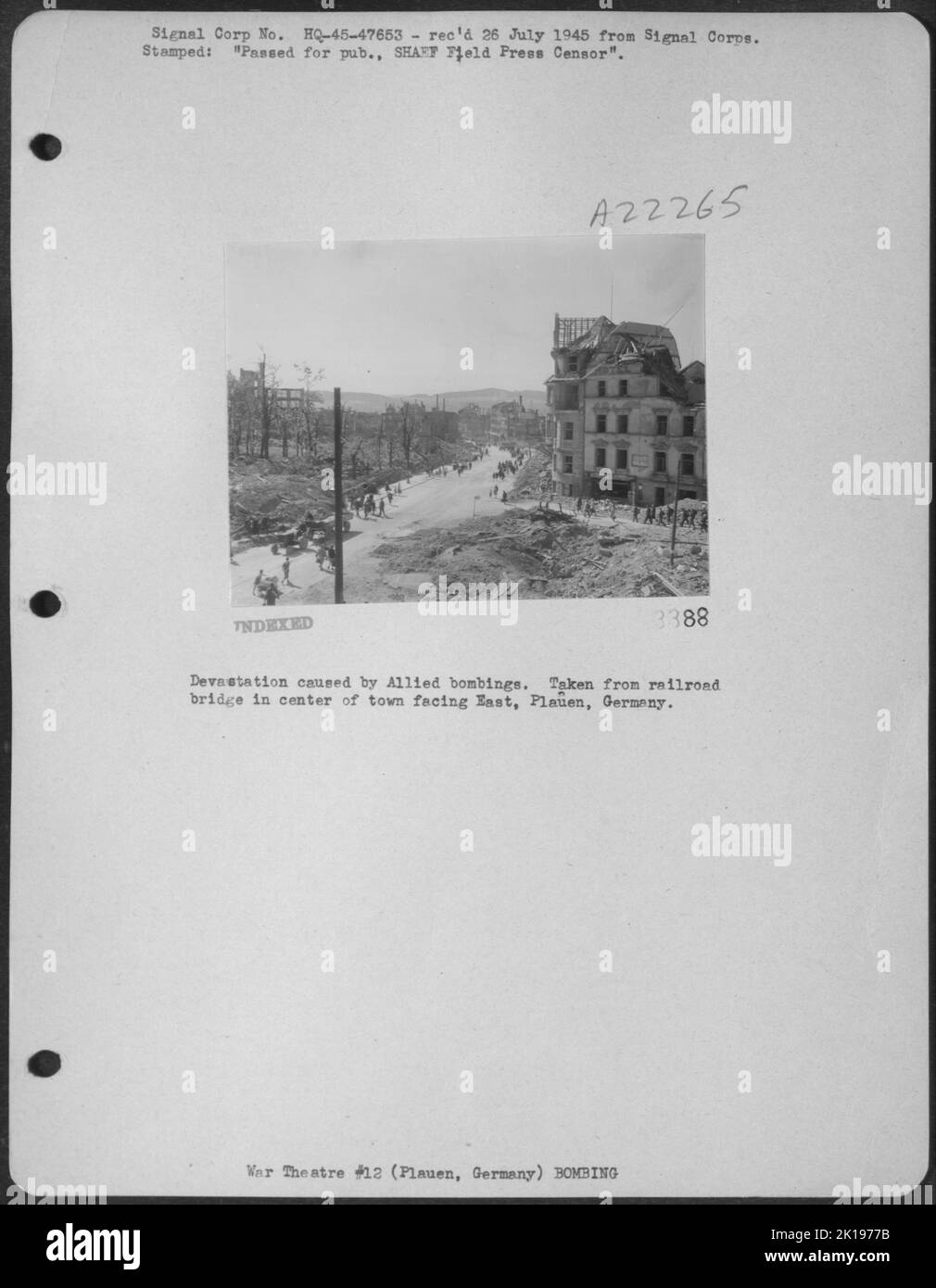 Destruction caused by bombings hi-res stock photography and images - Alamy