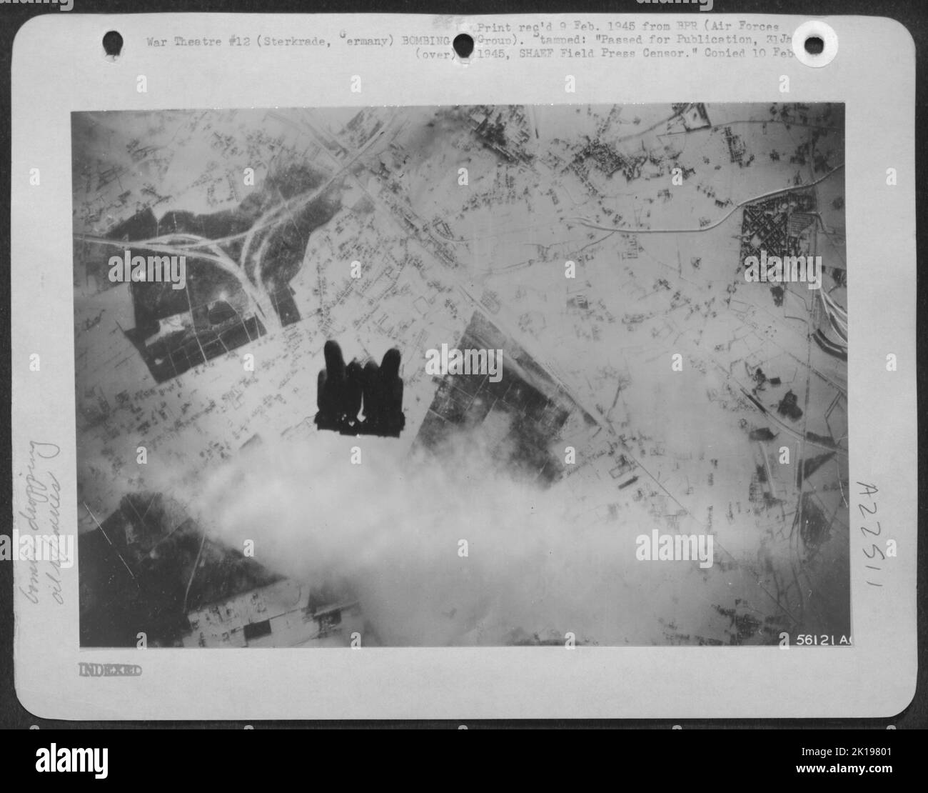German oil 1945 hi-res stock photography and images - Alamy