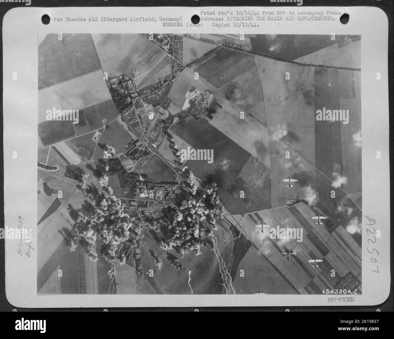 Boeing B-17 Flying Fortresses of the U.S. Army 8th Air Force attacking ...