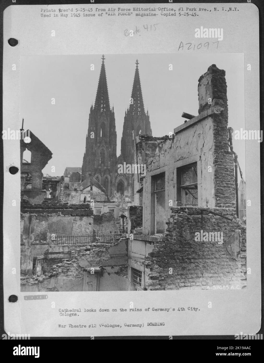 Cologne cathedral ww2 hi-res stock photography and images - Alamy