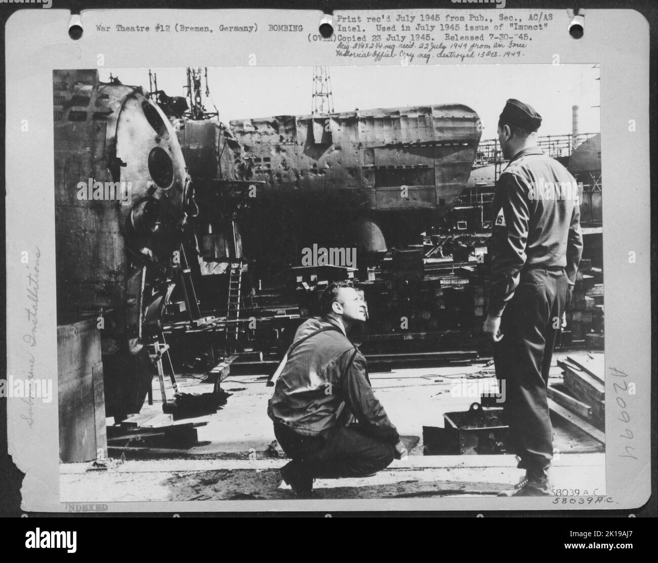 Submarines bremen Black and White Stock Photos & Images - Alamy