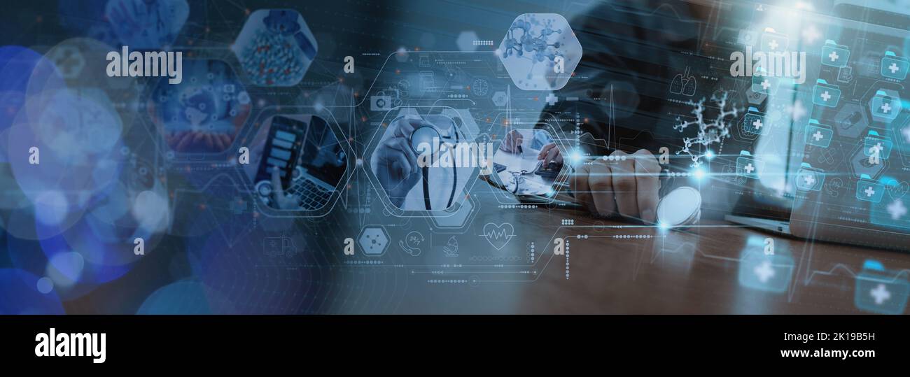 Medicine doctor using modern Vr computer diagnose virtual electronic ...