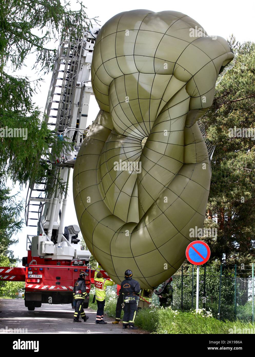 Parachute accident at Malmen airfield. It was in connection with a five ...