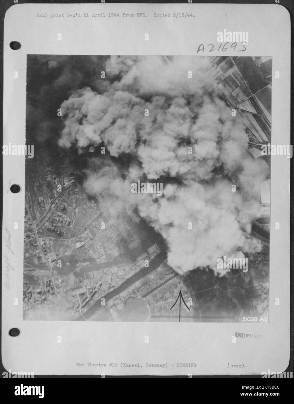Pall of smoke Black and White Stock Photos & Images - Alamy