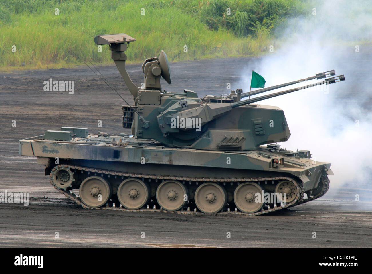 The Type 87 self-propelled anti-aircraft gun of Japan self defense ...