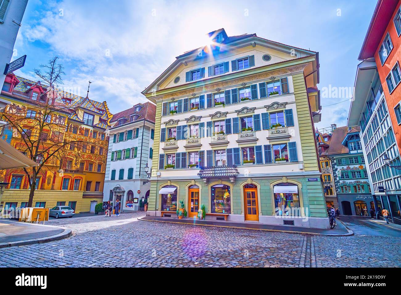 LUCERNE, SWITZERLAND - MARCH 30, 2022: Medieval houses on Weinmarkt ...