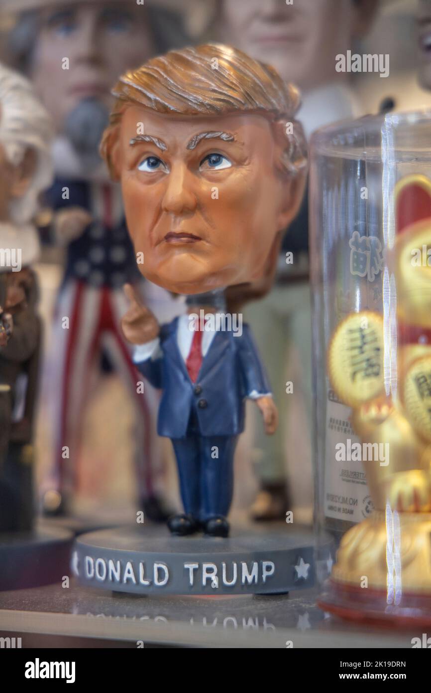 Donald Trump bobblehead Stock Photo - Alamy