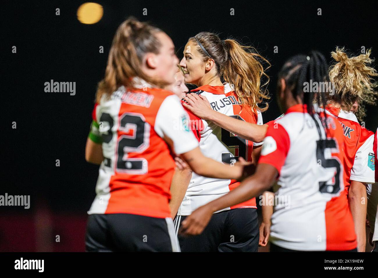 Rotterdam - Pia Rijsdijk of Feyenoord V1 celebrates the 2-1 during the ...