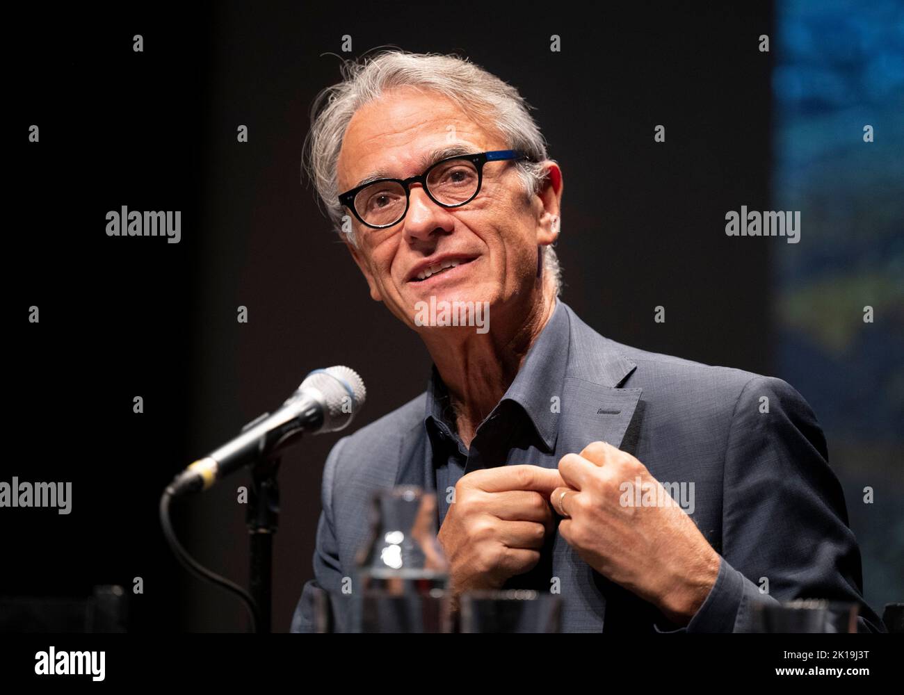 Haris vlavianos hi-res stock photography and images - Alamy
