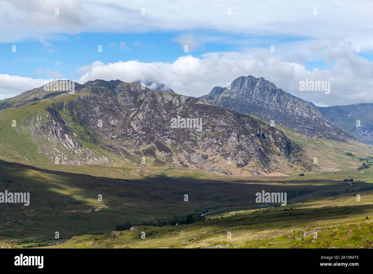 Tryfan and the Glyderau, part of the mountain ranges that tower above ...