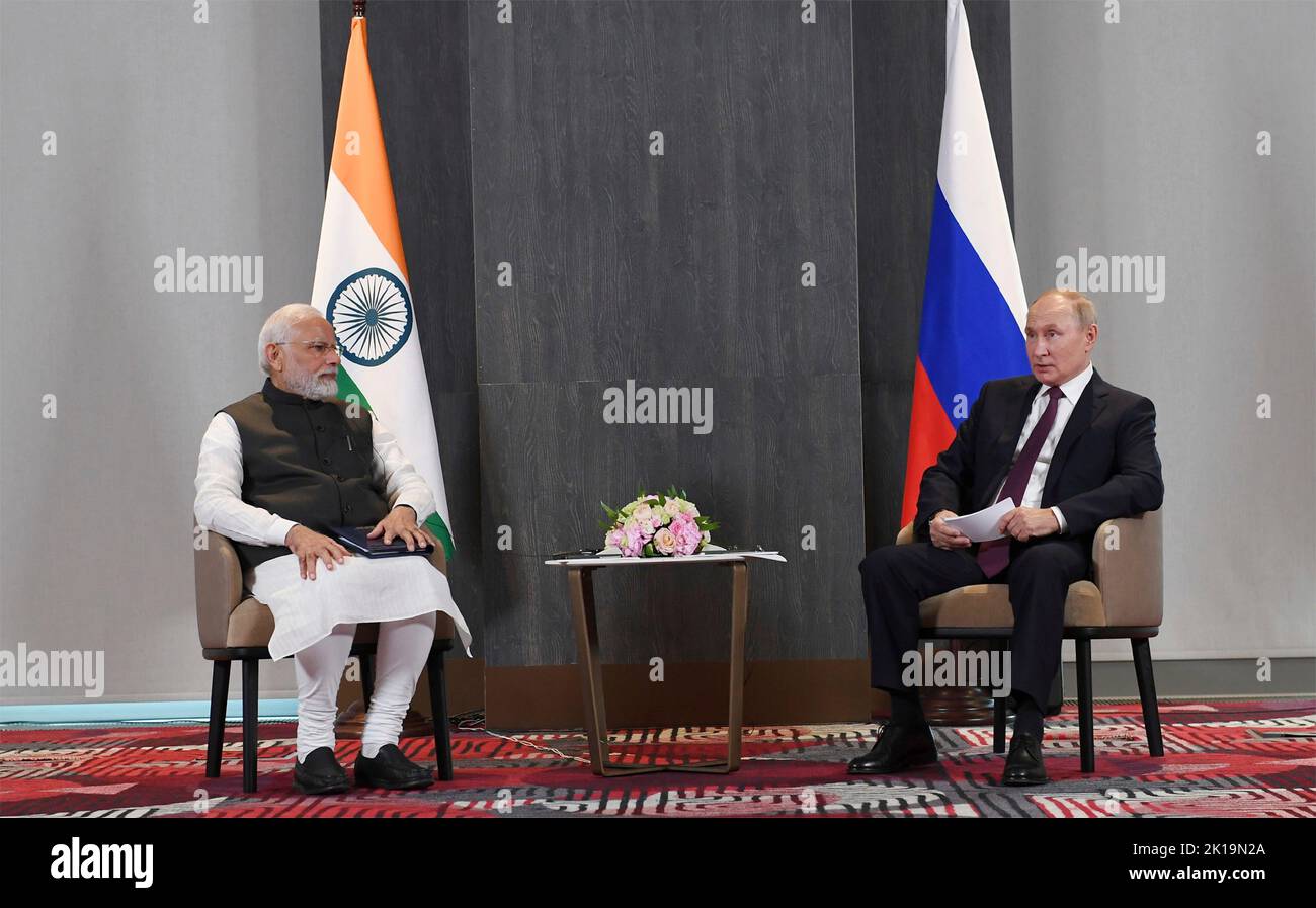 Sco summit samarkand modi putin hi-res stock photography and images - Alamy