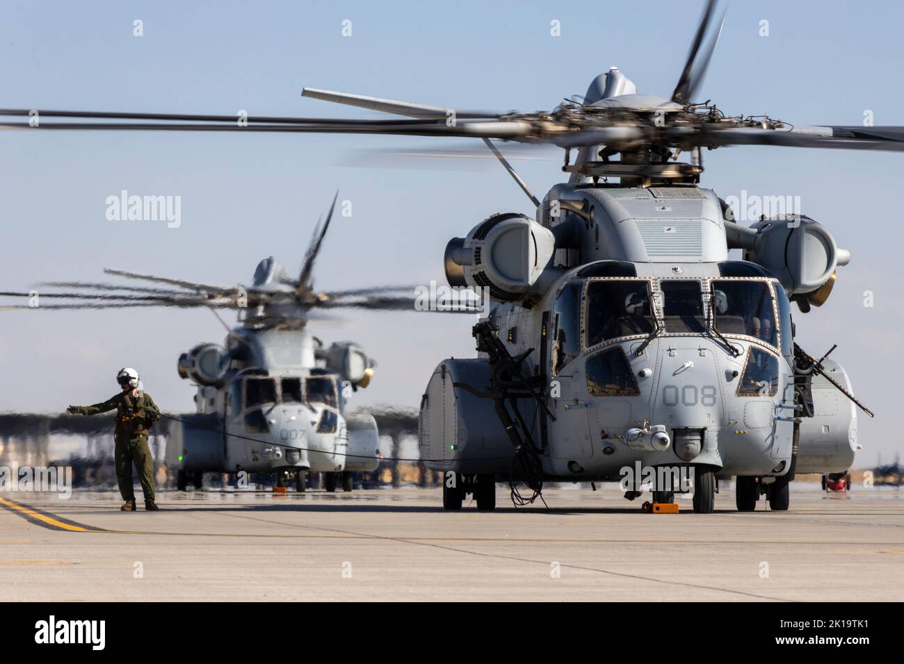 U.S. Marines with Marine Heavy Helicopter Squadron (HMH) 461 prepare ...