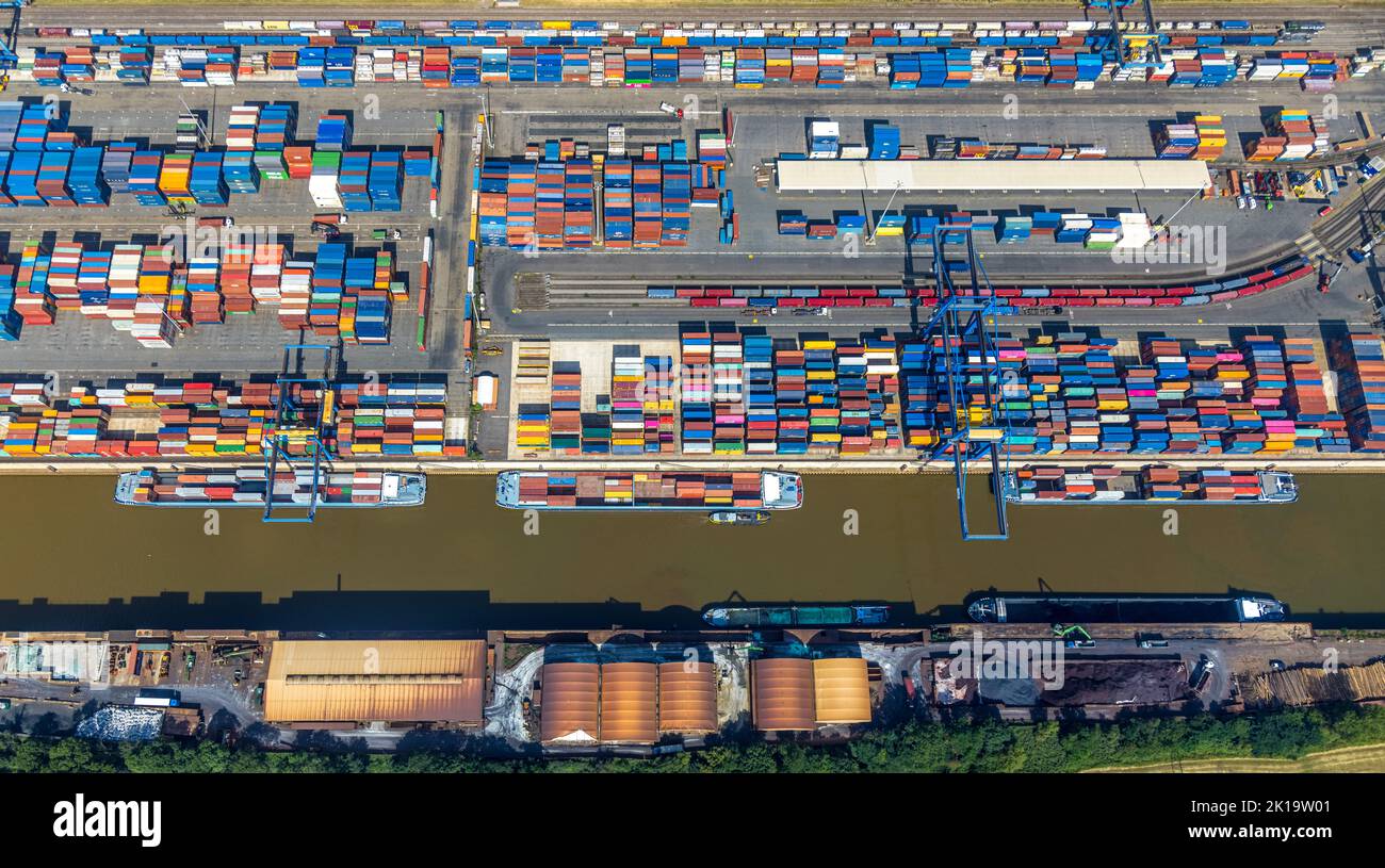 Trimodal container terminal hi-res stock photography and images - Alamy