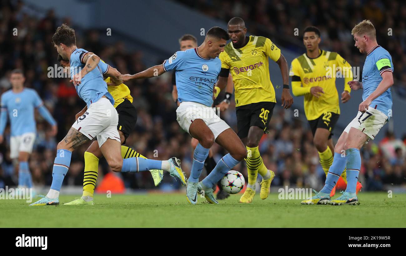 Manchester citys rodri battles hi-res stock photography and images - Alamy