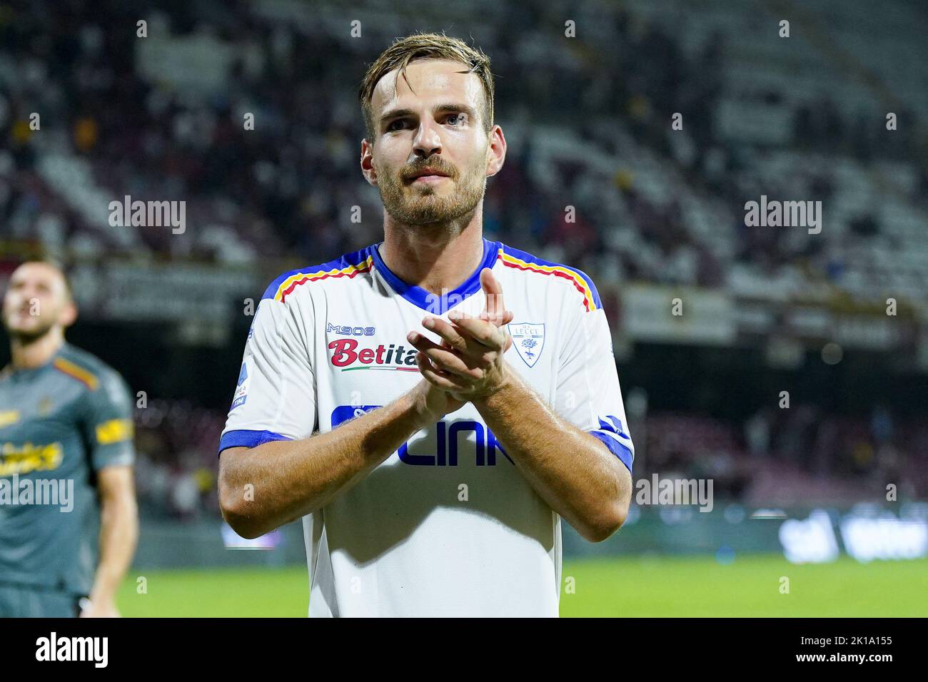 Salerno, Italy. 16th Sep, 2022. Marin Pongracic of US Lecce greets the ...