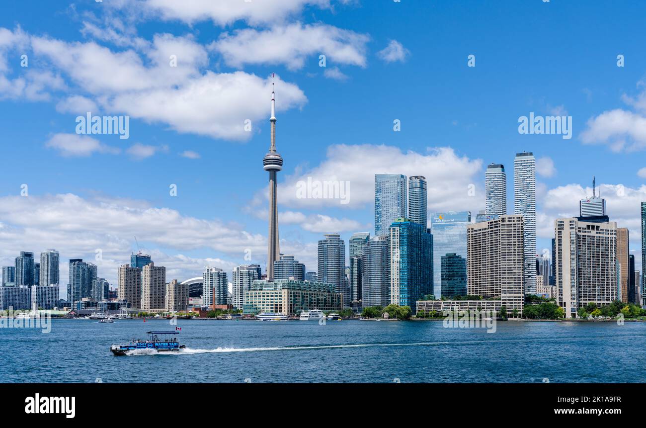 Downtown toronto scenery hi-res stock photography and images - Alamy