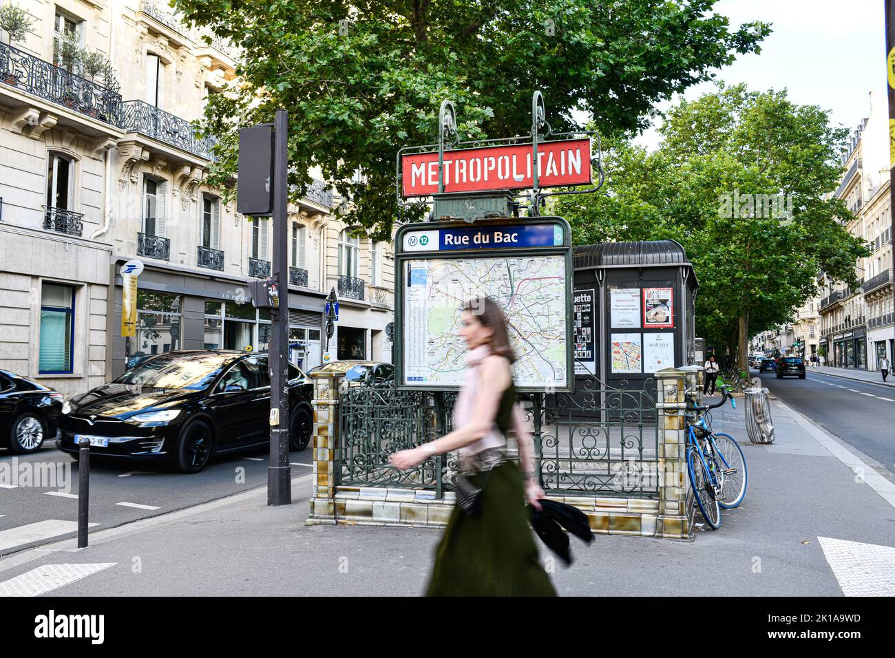 Illustration shows people walking hi-res stock photography and images ...