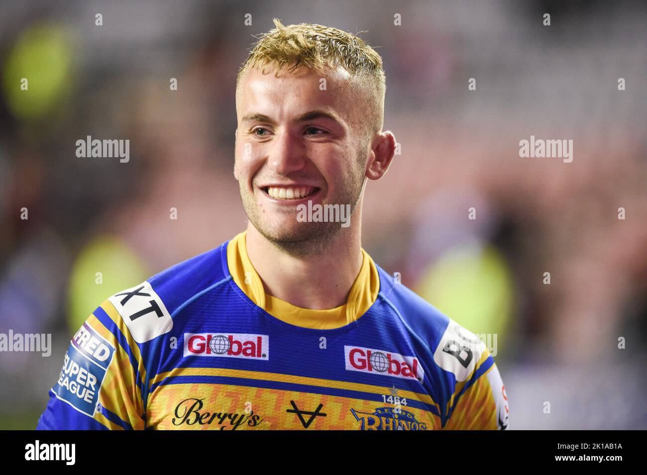 Oblong performance hi-res stock photography and images - Alamy