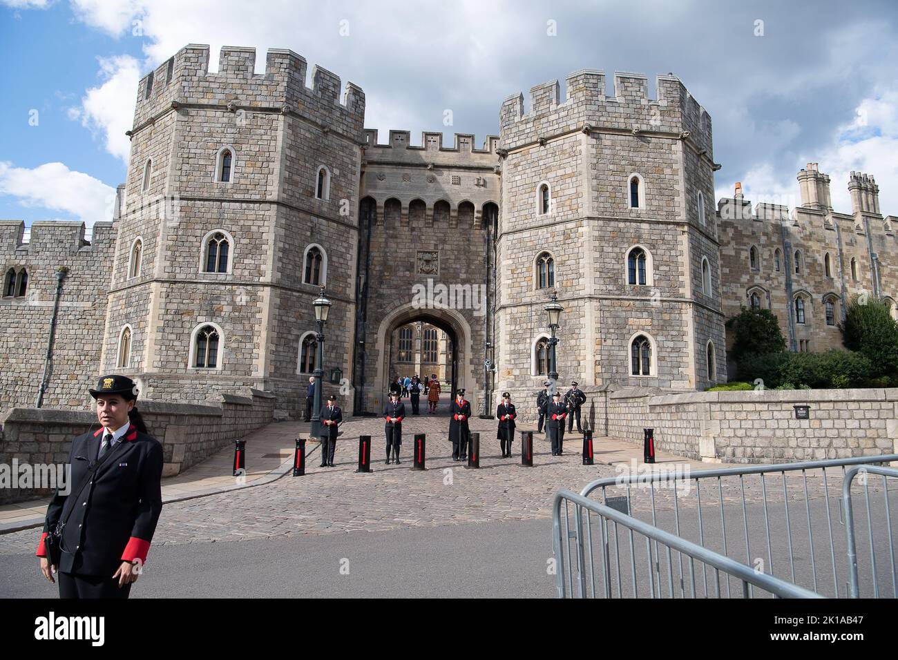 Windsor, Berkshire, UK. 16th September, 2022. A guard of honour by ...