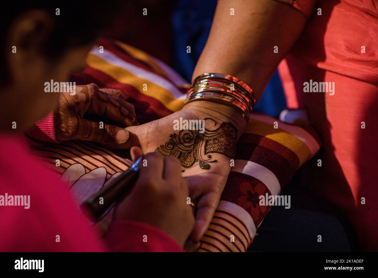 Mehendi Mehndi Sangeet Indian Wedding Tradition Ceremony At Mamta Pool ...