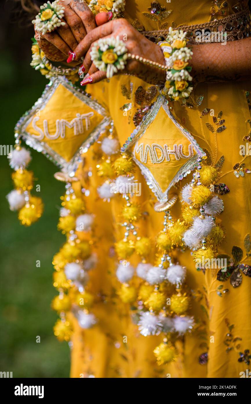 Mehendi mehndi sangeet indian wedding tradition ceremony at mamt hi-res ...