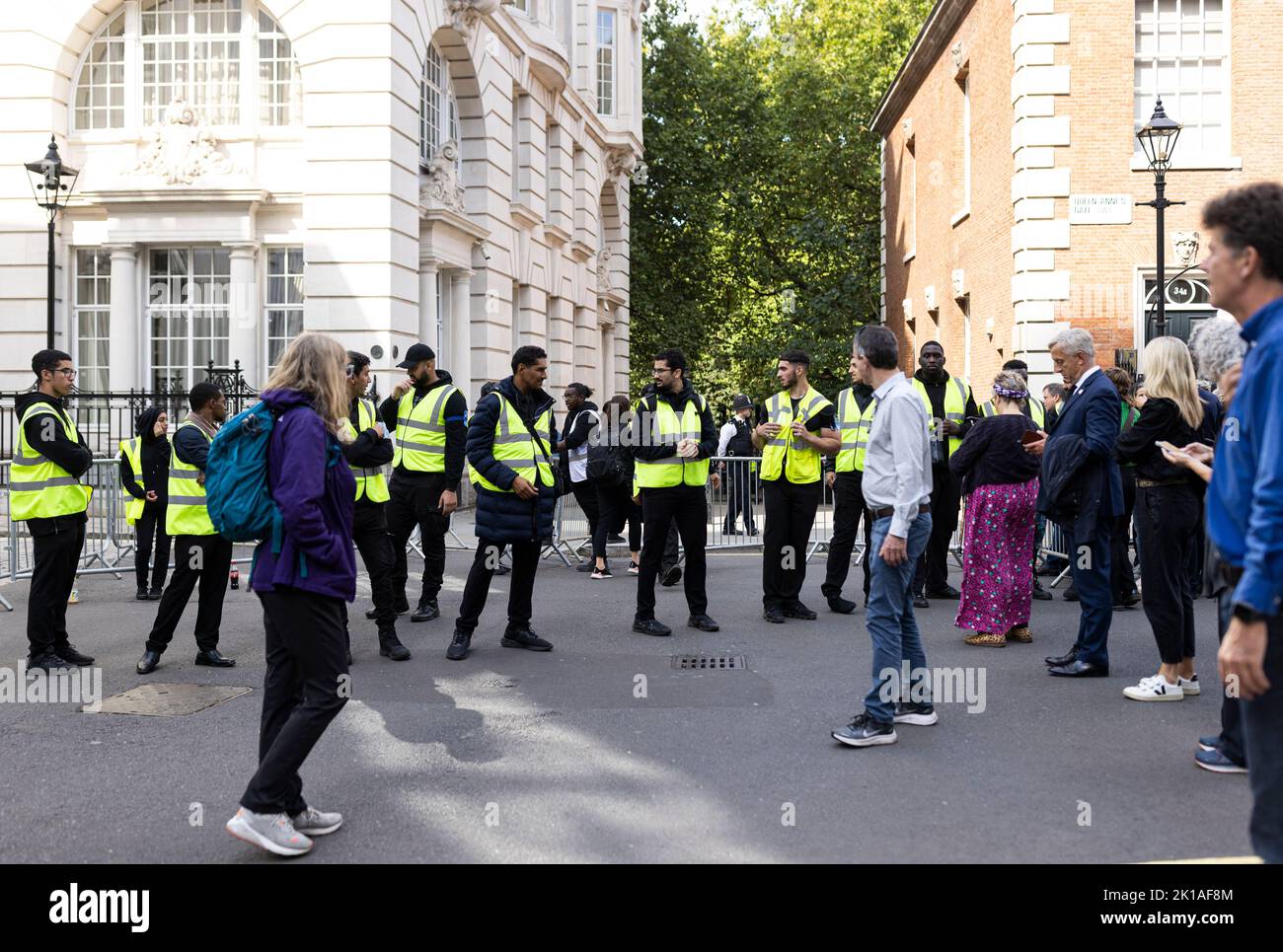 London, UK. 14th Sep 2022. Security officers stand guard in the area as ...