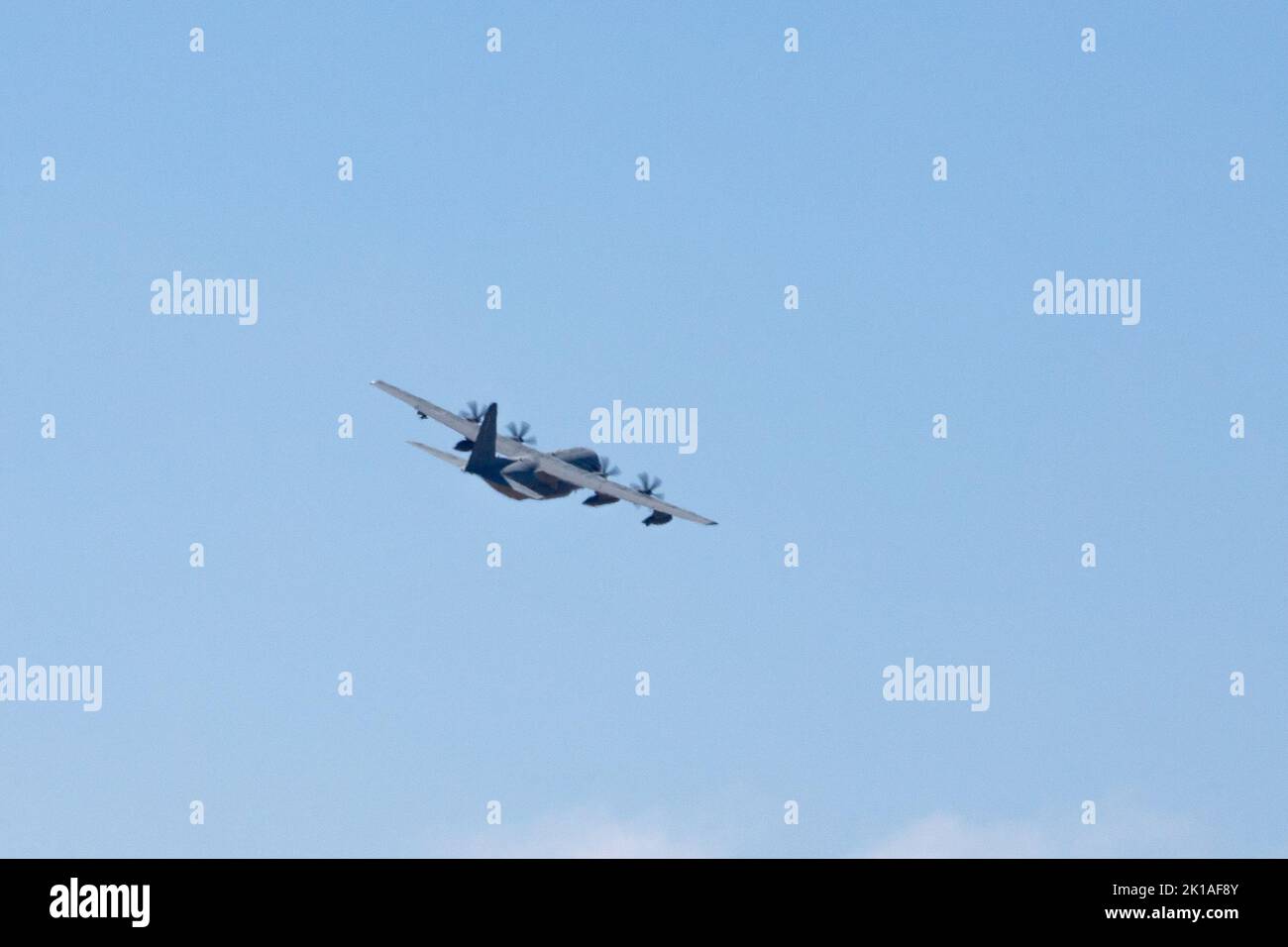 U.S. Marines with Marine Aerial Refueler Transport Squadron (VMGR) 252 ...