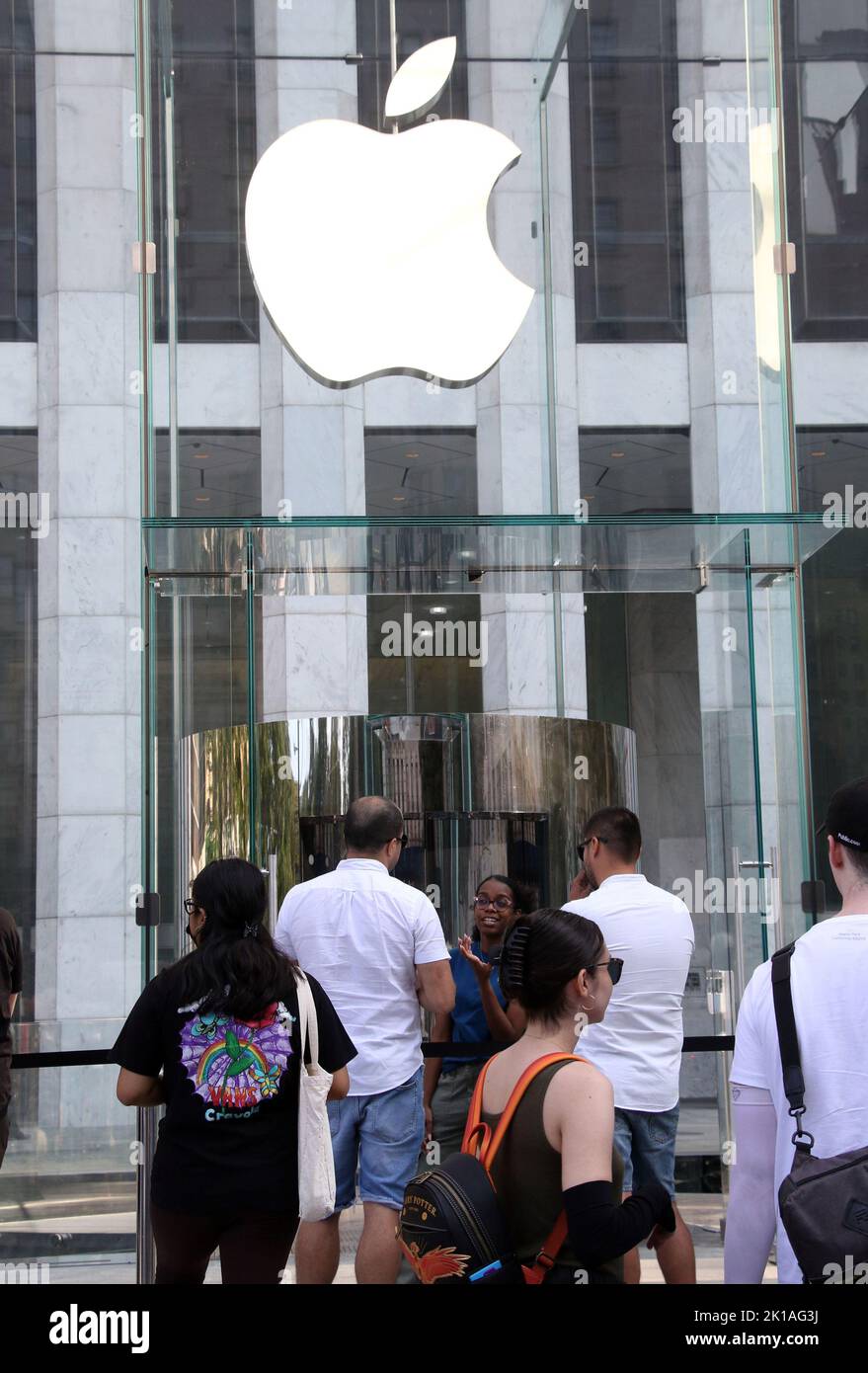 New York, NY, USA. 16th Sep, 2022. View of the Apple Store during today ...