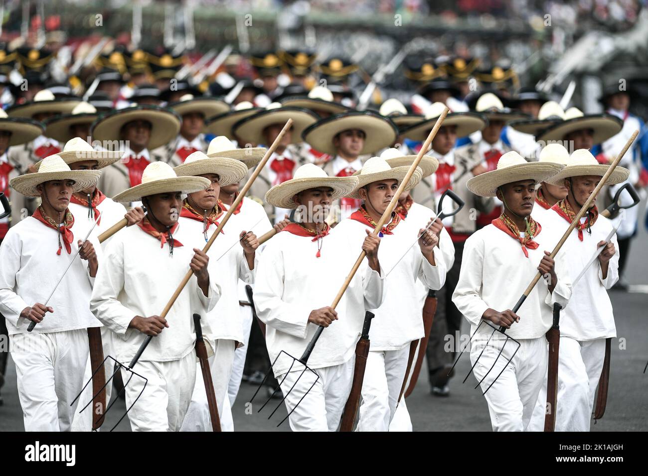 Mexico City, Mexico. 16th Sep, 2022. Soldiers participate in the ...