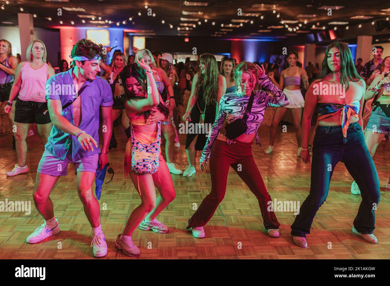 Las Vegas, USA. 16th Sep, 2022. People enjoy line dancing at the ...