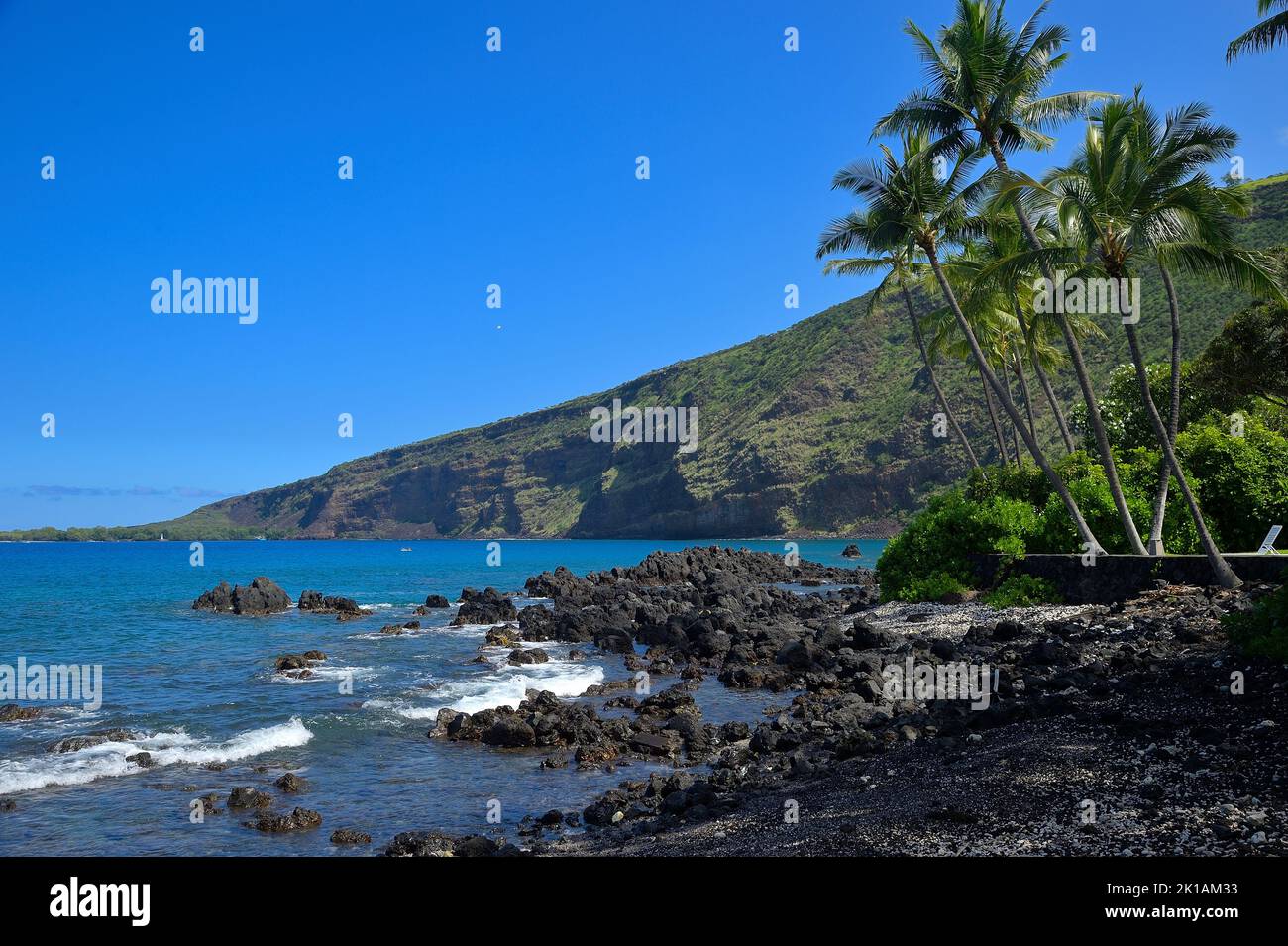 Scenic impressions from the magic landscape and coastline, Kealakekua ...