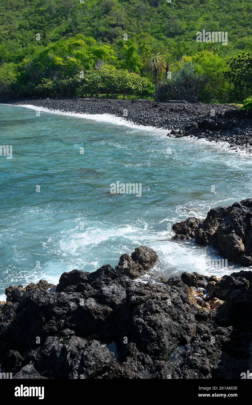 Scenic impressions from the magic landscape and coastline, Kealakekua ...