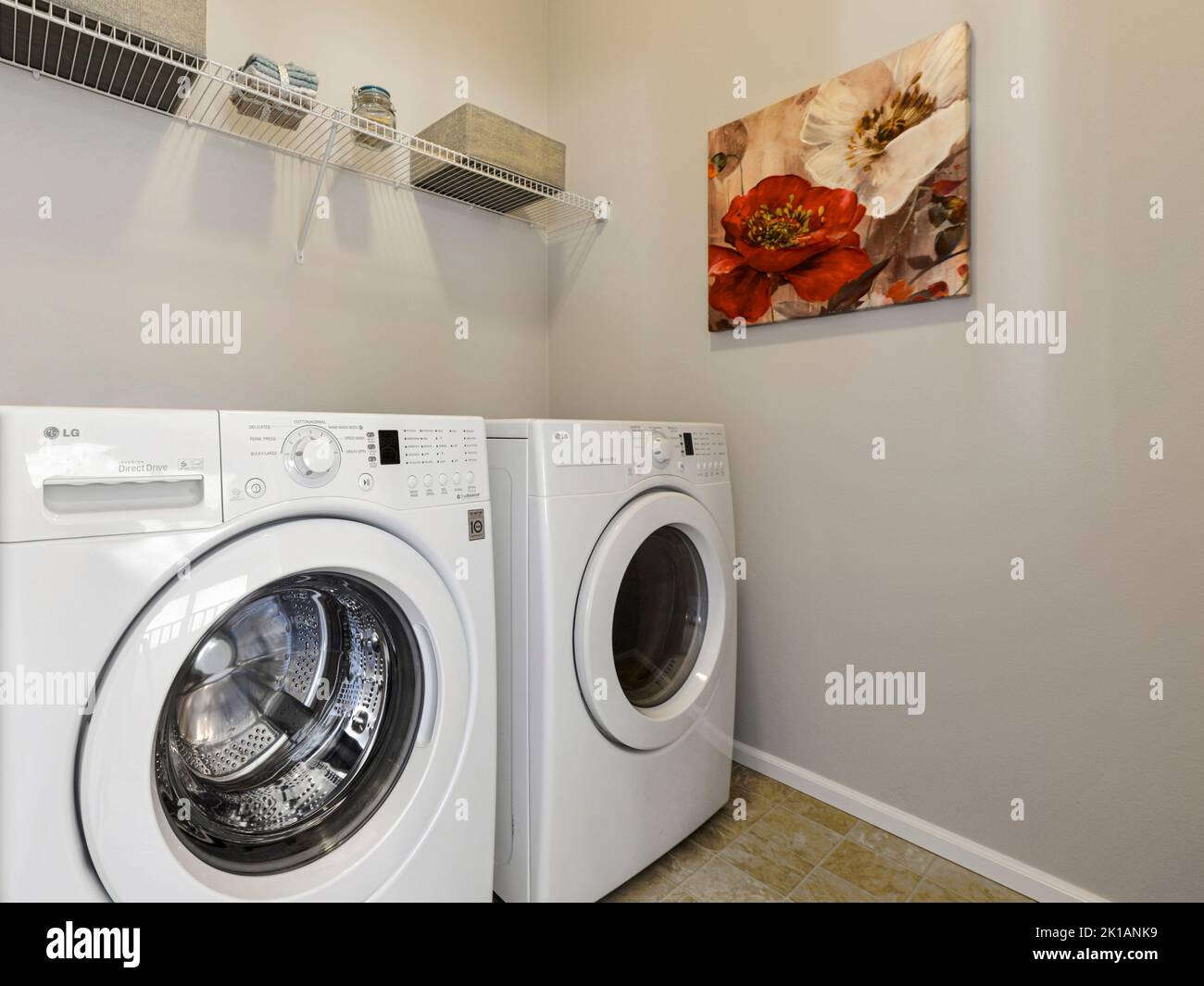 Modern residential laundry room interior Stock Photo - Alamy