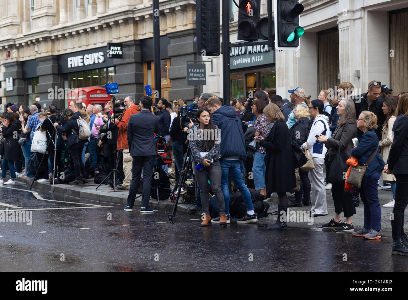 Around London during the mourning period for Queen Elizabeth II Stock ...