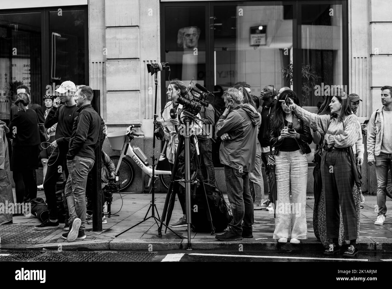Around London during the mourning period for Queen Elizabeth II Stock ...
