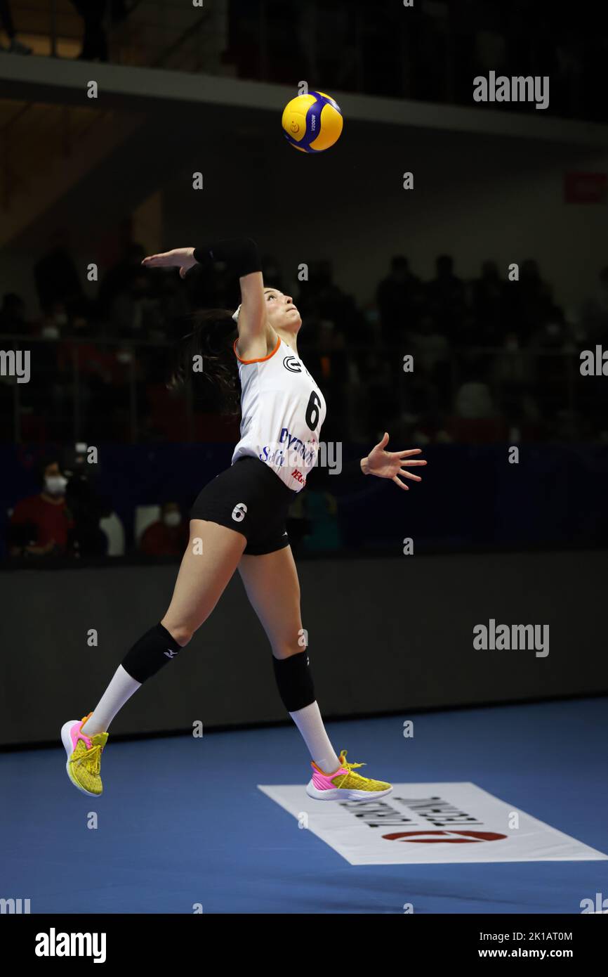 Saliha sahin hi-res stock photography and images - Alamy